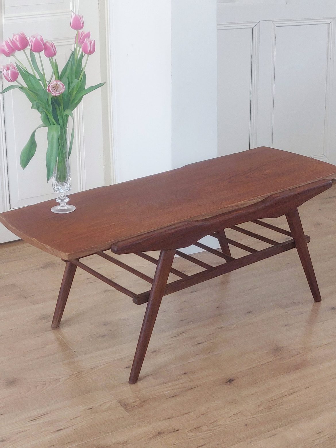 Table basse années 60 plateau réversible - Miss Pagaille